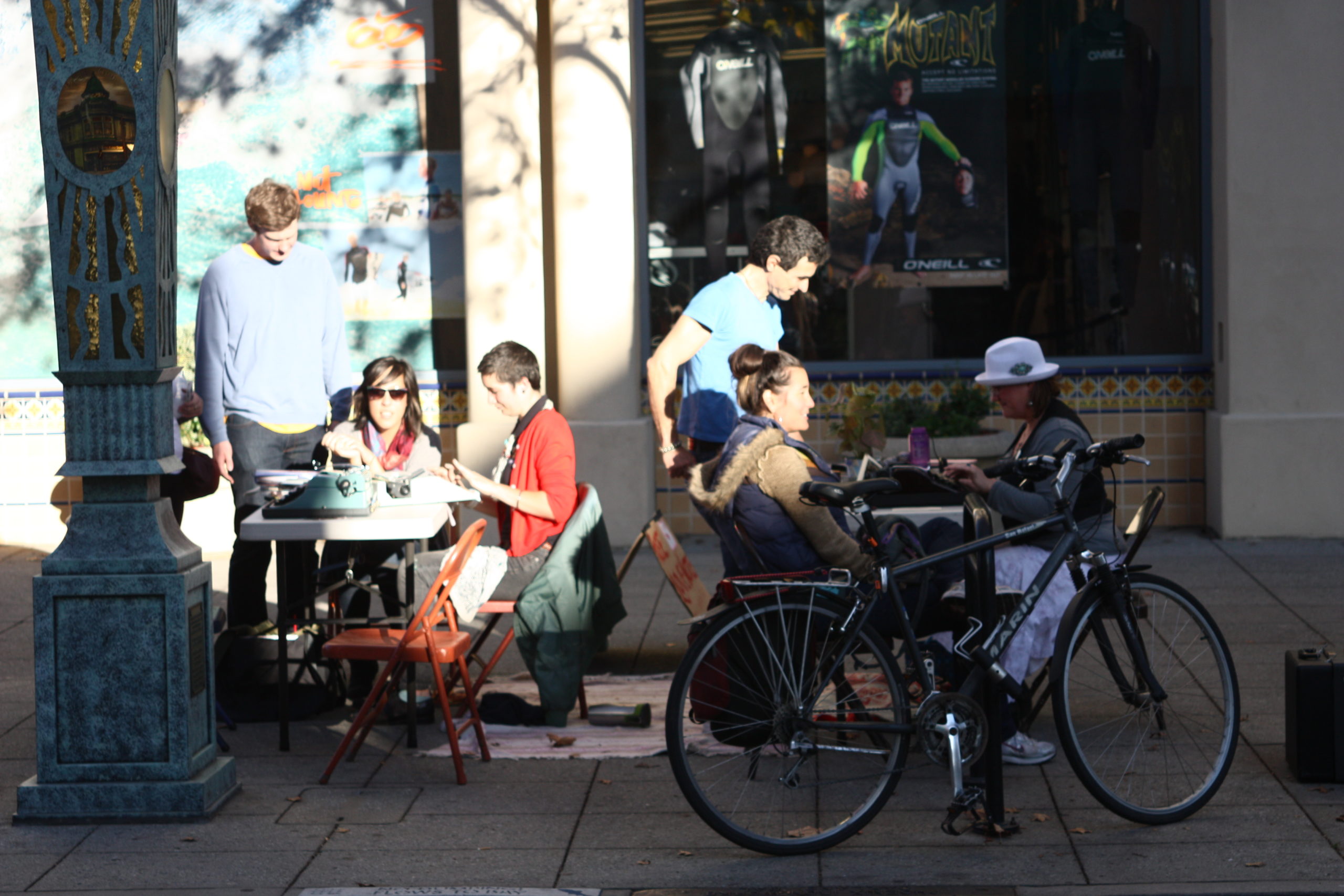 Streetside Letter Writing – modes.io